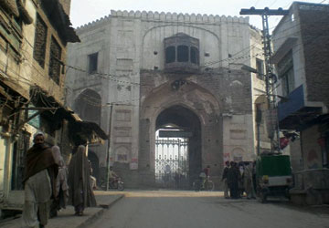 Heritage: History bites the dust - Pakistan - DAWN.COM