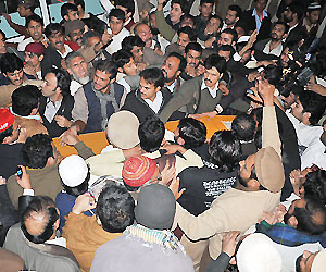 Bashir Ahmed Bilour laid to rest - DAWN.COM