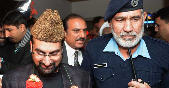 Kashmir issue should be resolved on priority: Farooq - Pakistan - DAWN.COM