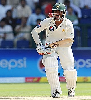 Pakistan suffer Taufeeq blow - Sport - DAWN.COM