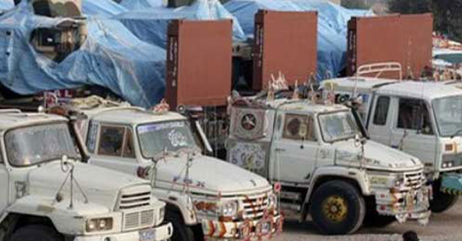 26 Nato containers cross into Pakistan - Pakistan - DAWN.COM