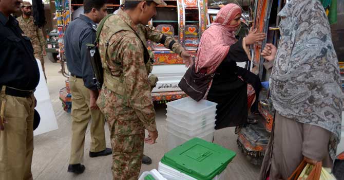 Pakistan votes for its future today - Pakistan - DAWN.COM