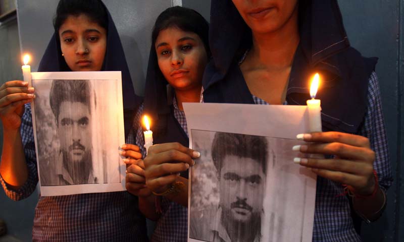 Source says Sarabjit Singh was a RAW agent - World - DAWN.COM