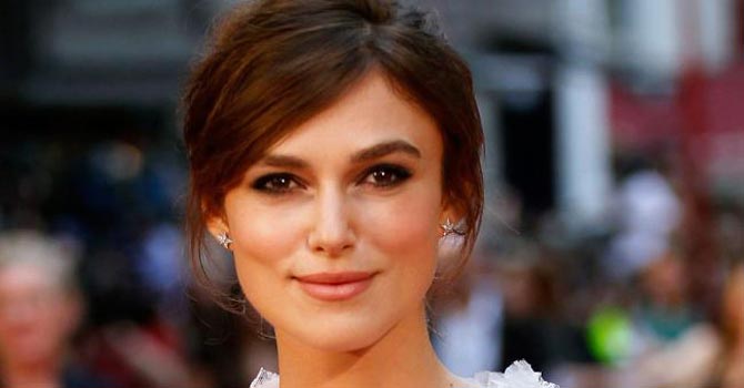 Keira Knightley says ‘oui’ to rocker James Righton - DAWN.COM