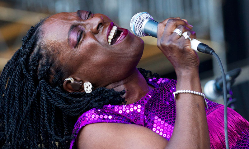 Soul singer Sharon Jones says she has cancer, postpones album - DAWN.COM