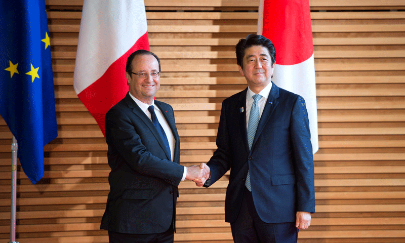 Japan and France to tighten nuclear, defense ties - World - DAWN.COM