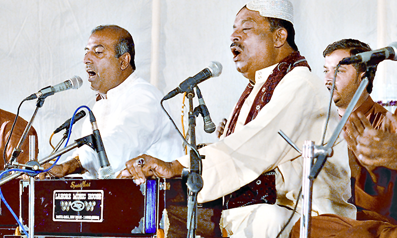 Qawwali performance celebrates Amir Khusro’s contributions - Newspaper ...
