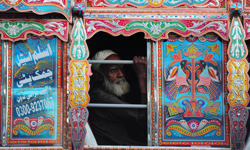 Karachi's original street art - Multimedia - DAWN.COM