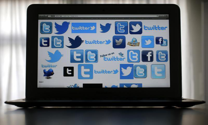 White House official fired over anonymous tweets - DAWN.COM