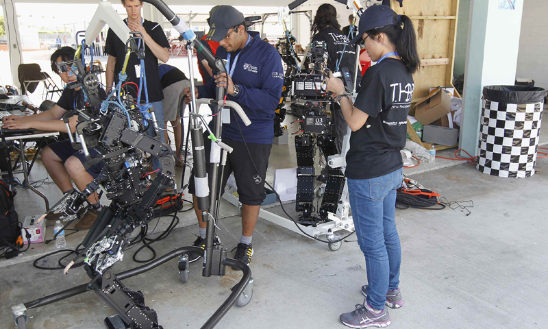 Robots to the rescue at international trials in Florida - DAWN.COM