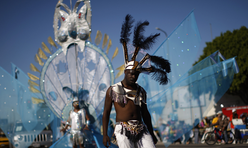 The kingdom parade - Multimedia - DAWN.COM