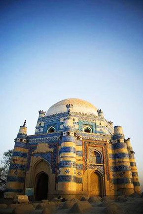 Uch Sharif: Alexandria on the Indus - DAWN.COM