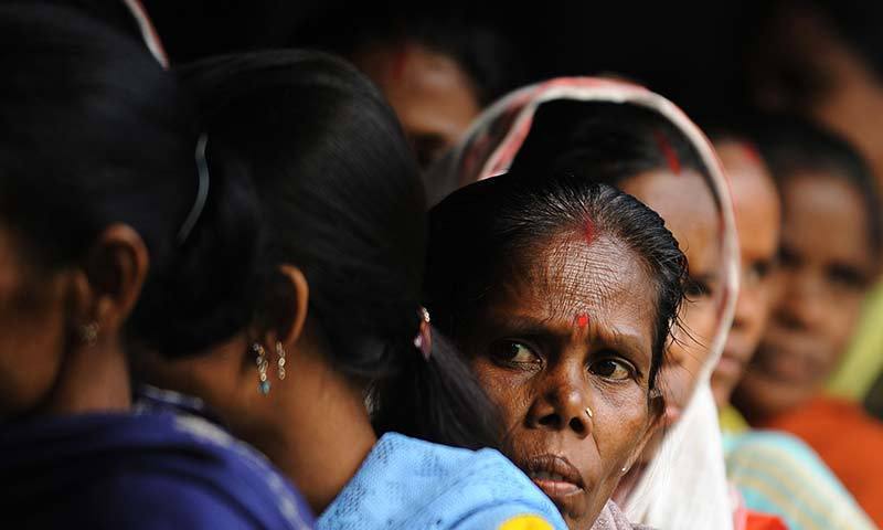 Indian tea workers buck trend, stick with Congress - World - DAWN.COM