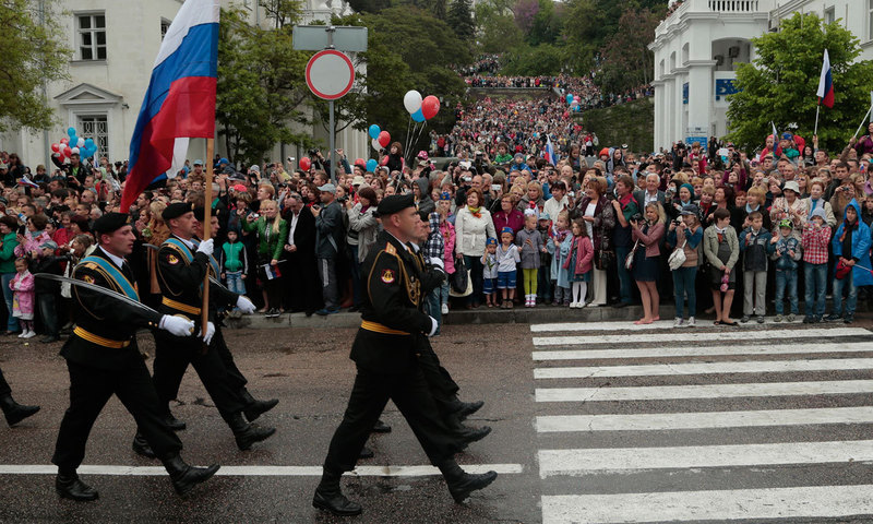 Russia marks Victory Day - Multimedia - DAWN.COM