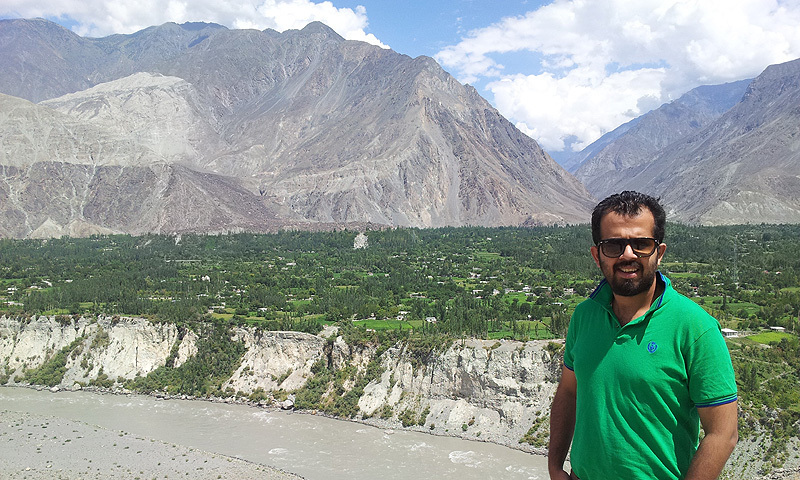The accidental journalist who won the 'French Pulitzer' - DAWN.COM