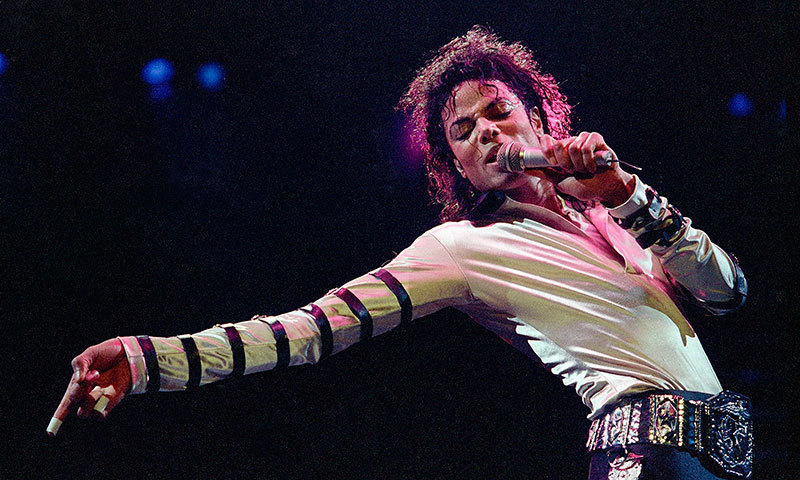 Michael Jackson 'back' at Billboard Awards - DAWN.COM