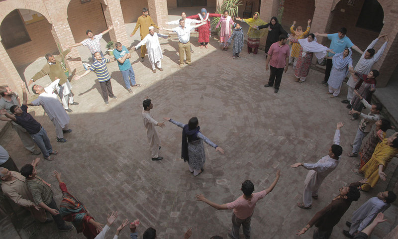 Pakistan through a foreign lens - Multimedia - DAWN.COM