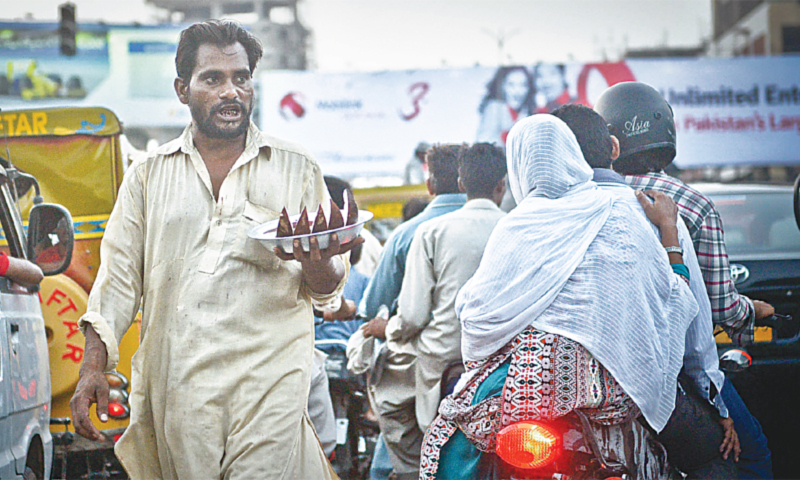 Red light ... go! - Newspaper - DAWN.COM