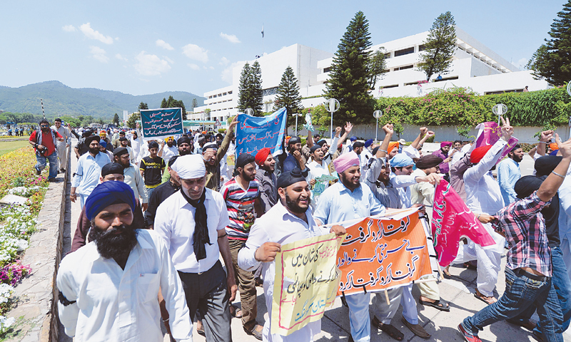 More than 200 Sikhs booked - Pakistan - DAWN.COM