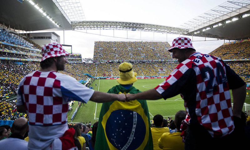 Opening football match at 2014 FIFA World Cup - Multimedia - DAWN.COM