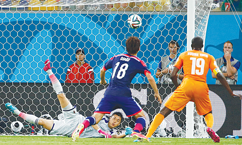 Drogba-inspired Ivory Coast down Japan - Newspaper - DAWN.COM