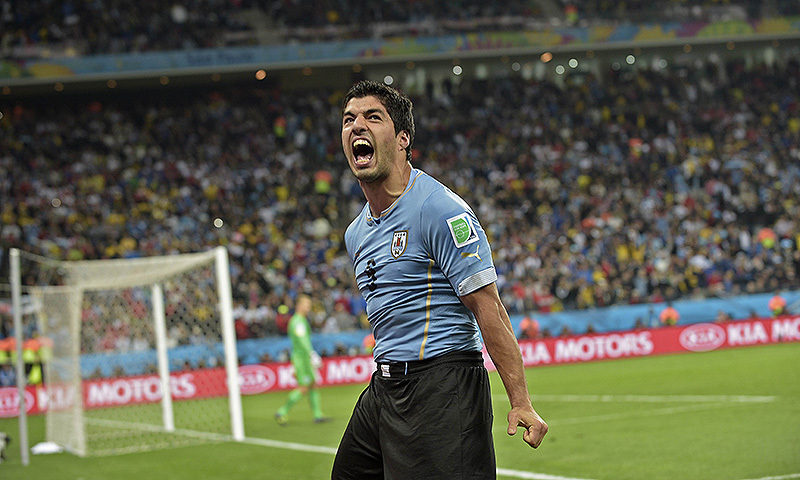 Suarez shows why he deserves 'world class' label - Sport - DAWN.COM