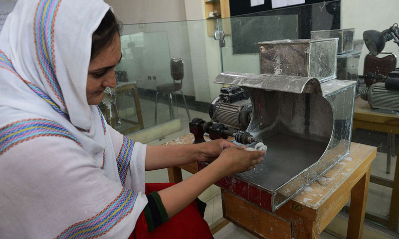 Pakistan's gemstone industry struggles with unrest - Pakistan - DAWN.COM