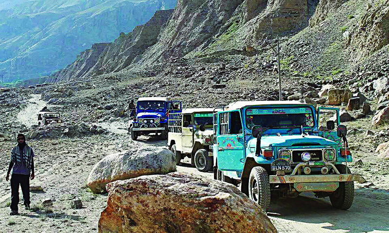 K2: The king in the north - Pakistan - DAWN.COM