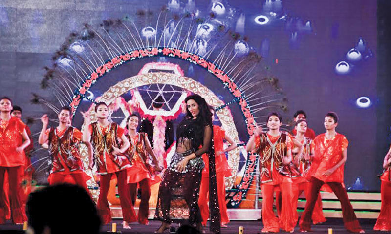 Mathira is married! - Pakistan - DAWN.COM