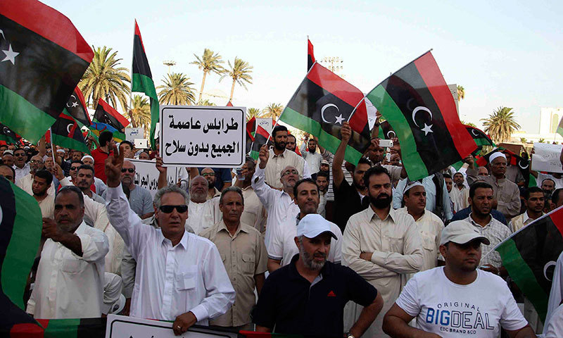 Over 2,500 Pakistanis evacuated from Libya, says FO - Pakistan - DAWN.COM