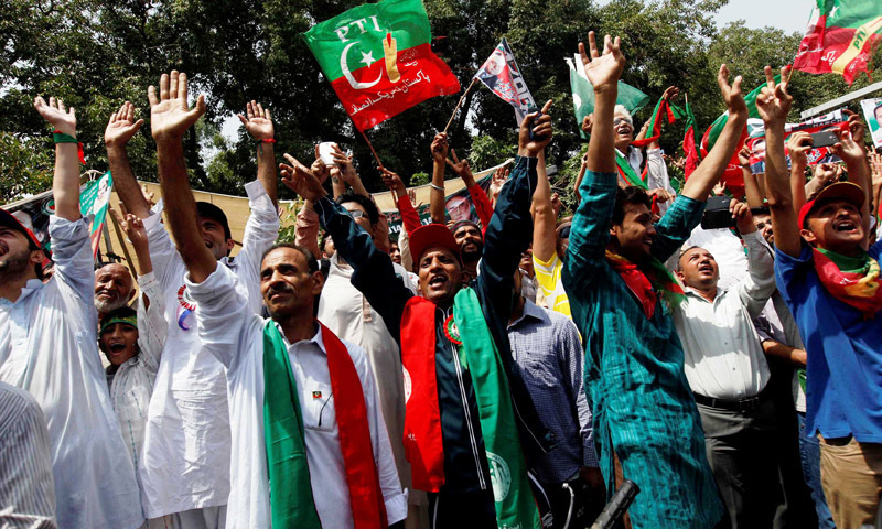 PTI, PAT protests: 'final round' and '48 hour deadline' set - DAWN.COM
