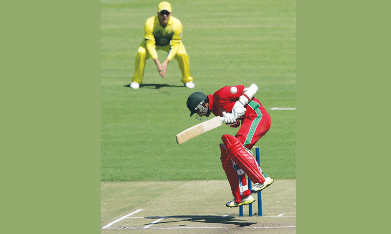 Maxwell, Marsh power Australia to emphatic win over Zimbabwe ...