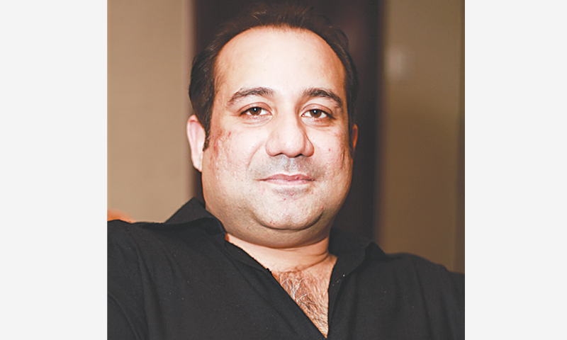 Rahat rocks Wembley - Newspaper - DAWN.COM