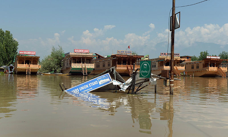Srinagar 'in ruins' after floods - World - DAWN.COM