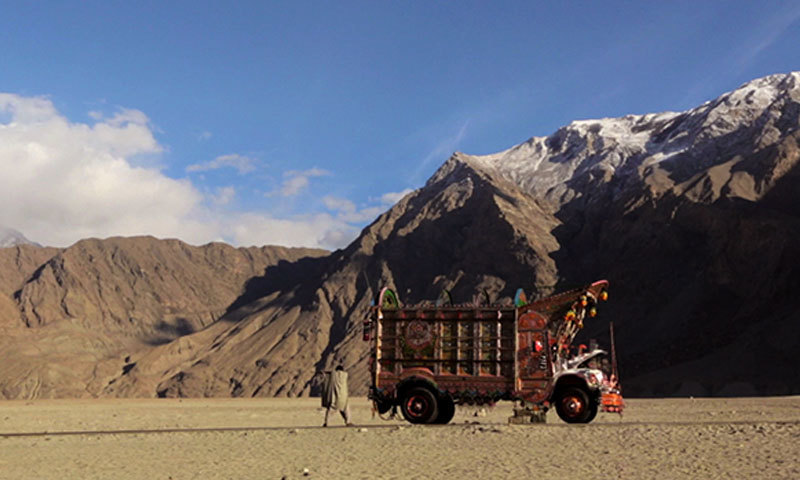 Movie Review: Dukhtar – a story well-told - Pakistan - DAWN.COM