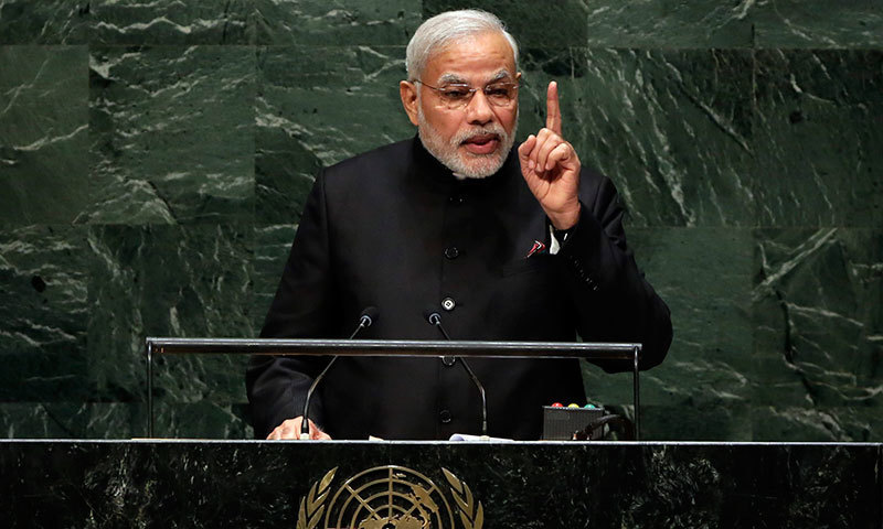 In rock star US debut, Modi vows to make India proud - World - DAWN.COM
