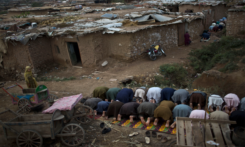 Eidul Azha celebrated across Pakistan - Multimedia - DAWN.COM