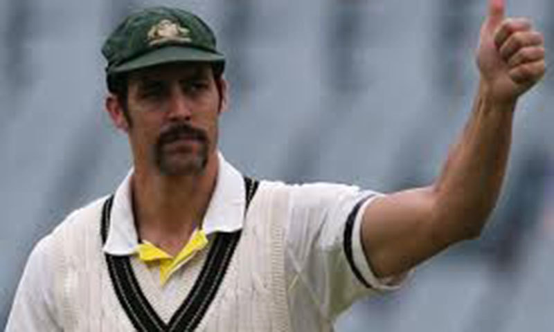 Johnson wins Cricketer of the Year award - Sport - DAWN.COM