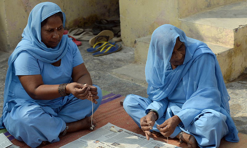 India’s ‘untouchable’ toilet cleaners forge new lives - Multimedia ...