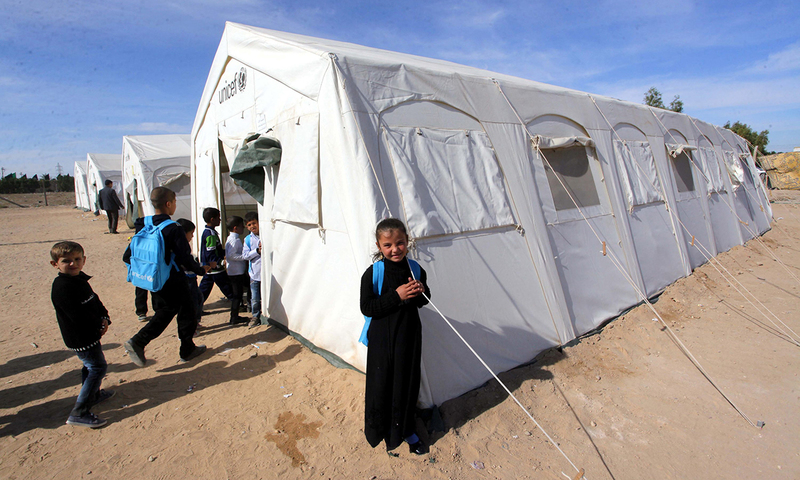 Displaced Iraqis take shelter in Baghdad - World - DAWN.COM
