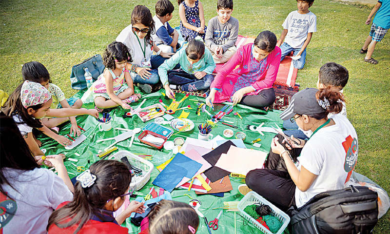 Two-day fun-filled creative festival begins - Newspaper - DAWN.COM