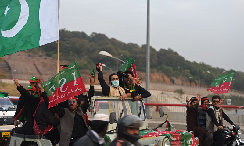 'Ain't no rally like a PTI rally' - Multimedia - DAWN.COM