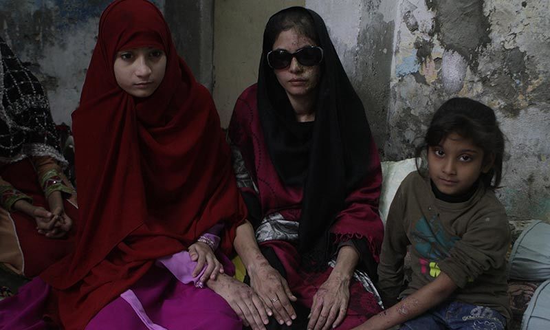 Abused women face lonely struggle in Pakistan - Pakistan - DAWN.COM