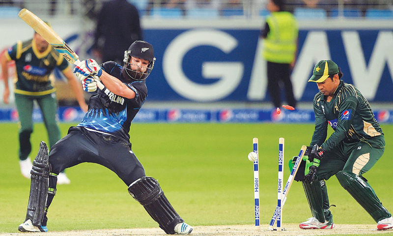 NZ set Pakistan 145-run target in second T20 clash - Newspaper - DAWN.COM