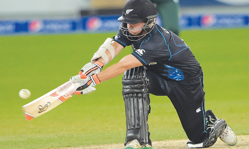 NZ set Pakistan 145-run target in second T20 clash - Newspaper - DAWN.COM