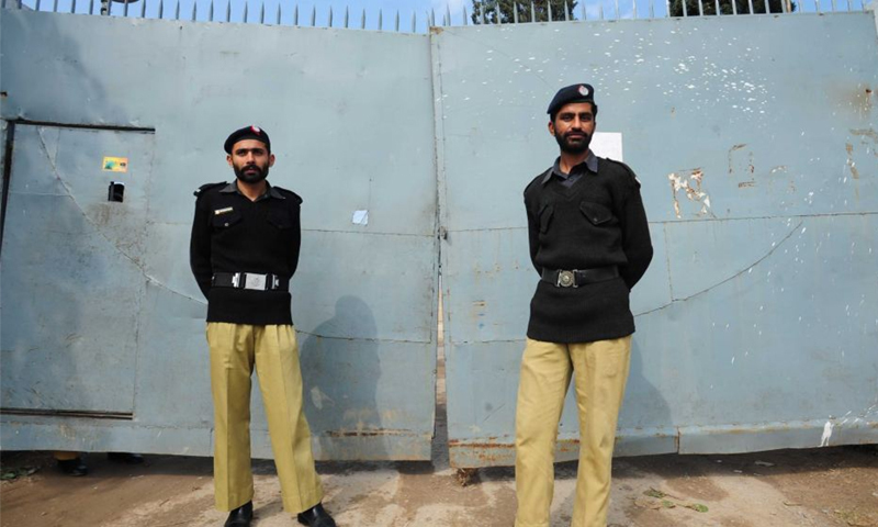 Newly-recruited prison staff to get military training - Pakistan - DAWN.COM