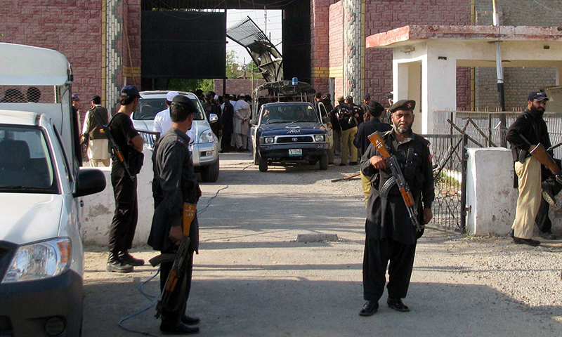Jailbreak threat looms for KP prisons as execution moratorium lifted ...