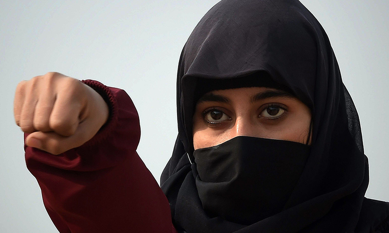 Meet Pakistan’s fearless female police commandos - Pakistan - DAWN.COM