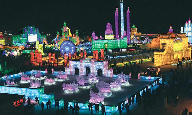 China ice festival launched without a bang - Newspaper - DAWN.COM