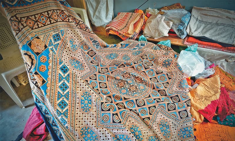 Imprints and impressions - Pakistan - DAWN.COM